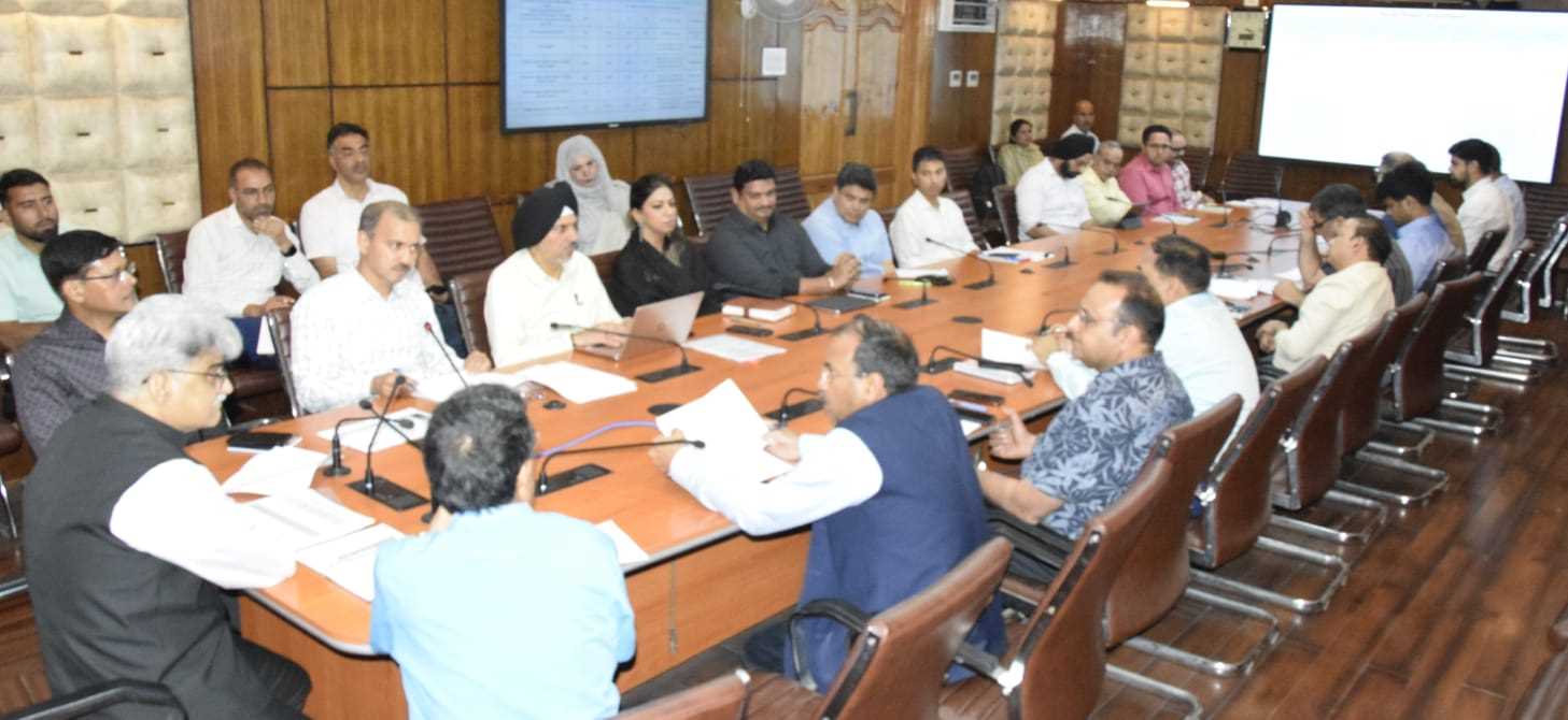 DBT Schemes: CS Dulloo sets two-month deadline for 100% Aadhaar seeding ...